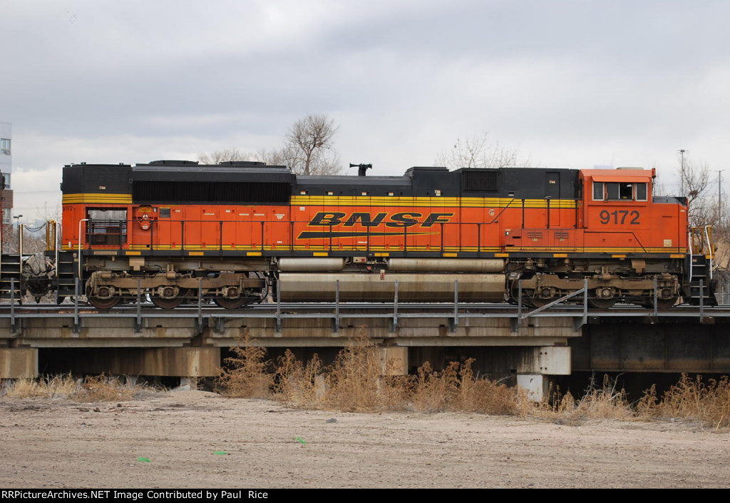 BNSF 9172